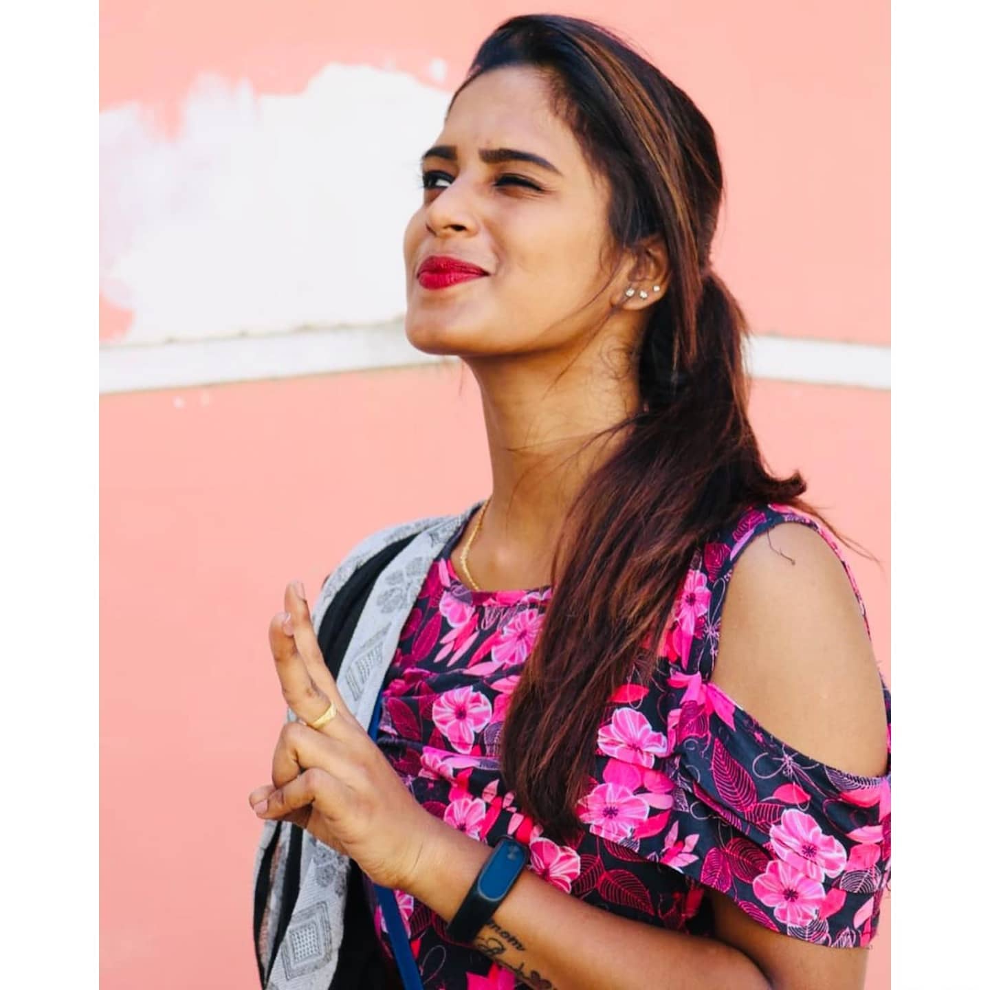 Steaffipavi (Sothanaigal Pavithra Baskar) Steaffipavi (Sothanaigal Pavithra Baskar)