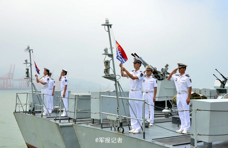 China Defense Blog: PLAN decommission of the day: Two Type 062 Shanghai ...