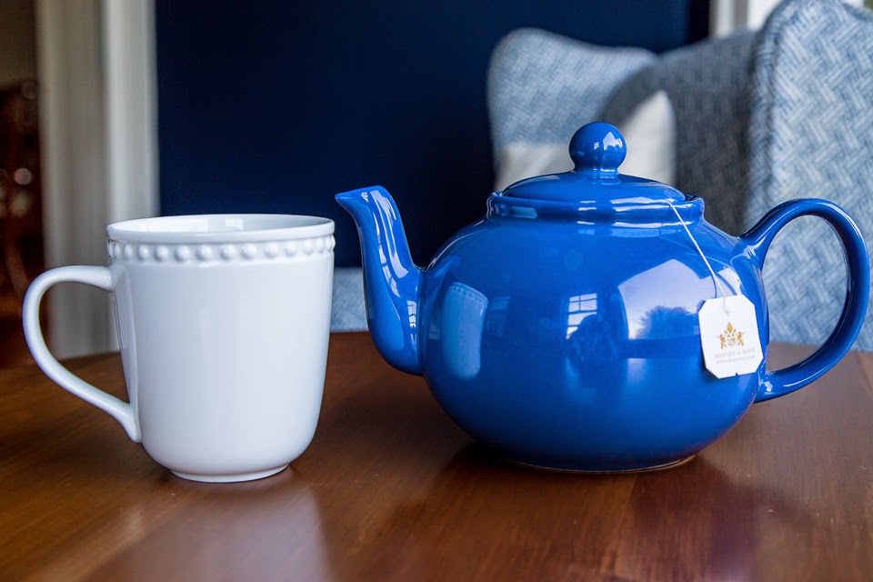 from duffles to drawers : Cup 'a Tea