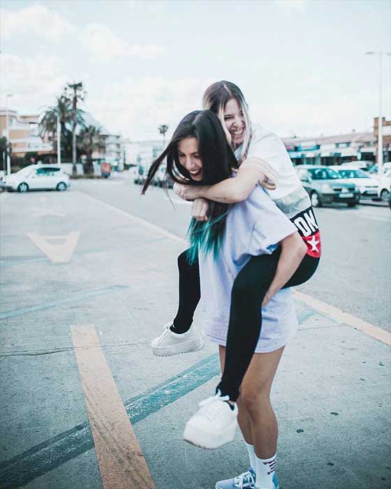 icerideizle: +14 Fotos tumblr de primas super divertidas