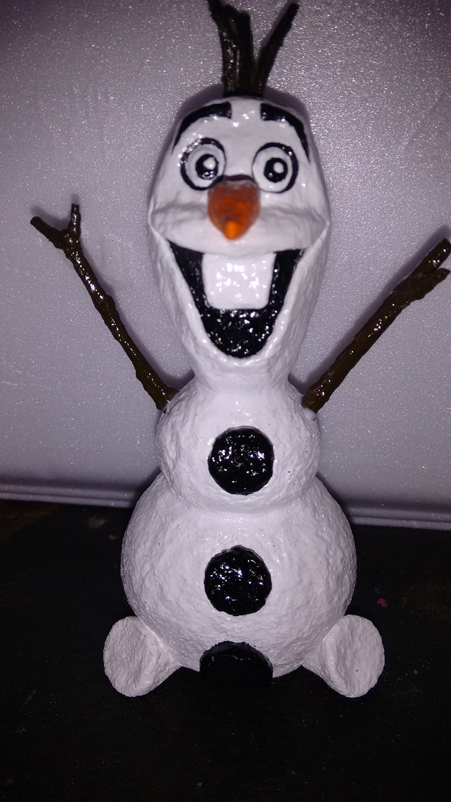 FLOR DO MARACUJÁ: OLAF ( Papel machê)