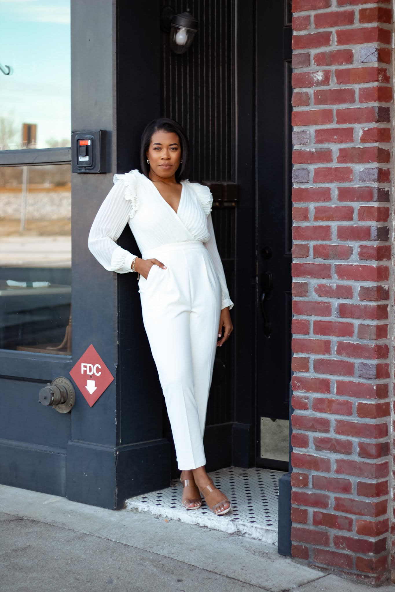 Valentine's Outfit Idea | The Savvy Singer