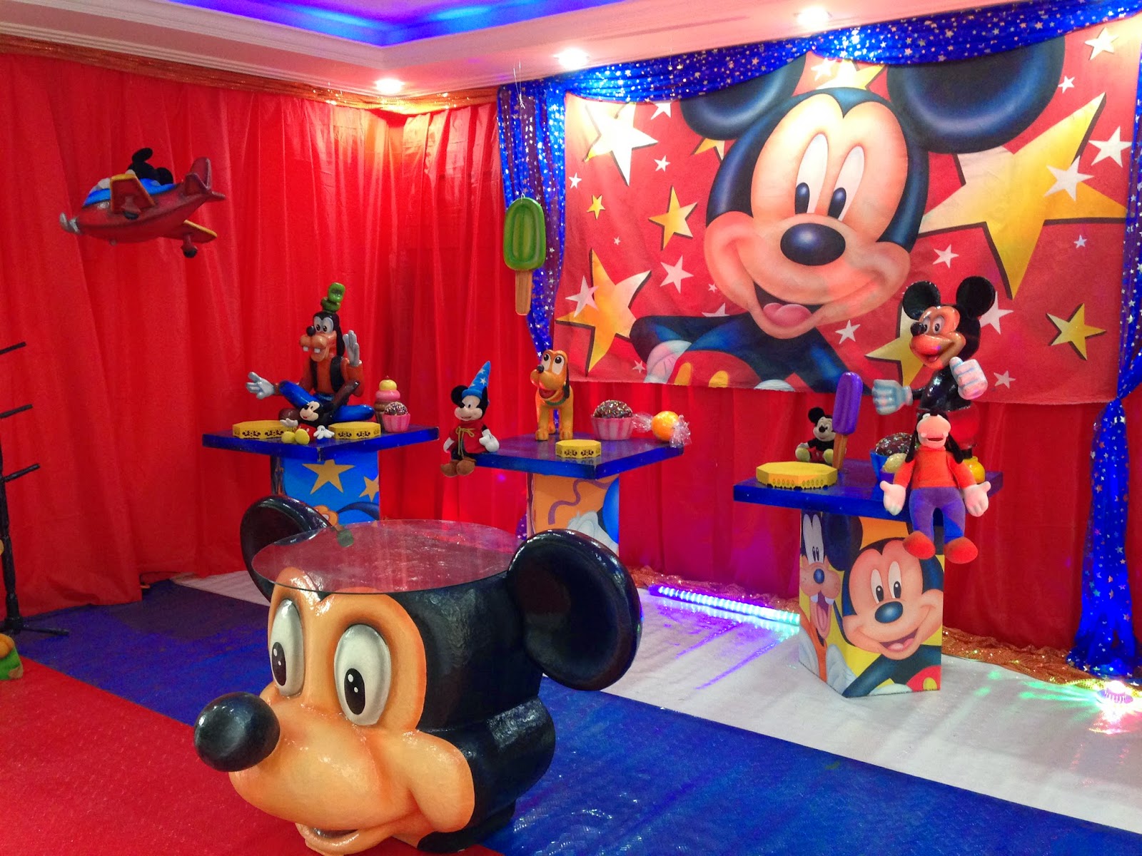 Decoração e Casa Festas - Z2 Lounge Eventos - SJ de Meriti - RJ: Mickey ...
