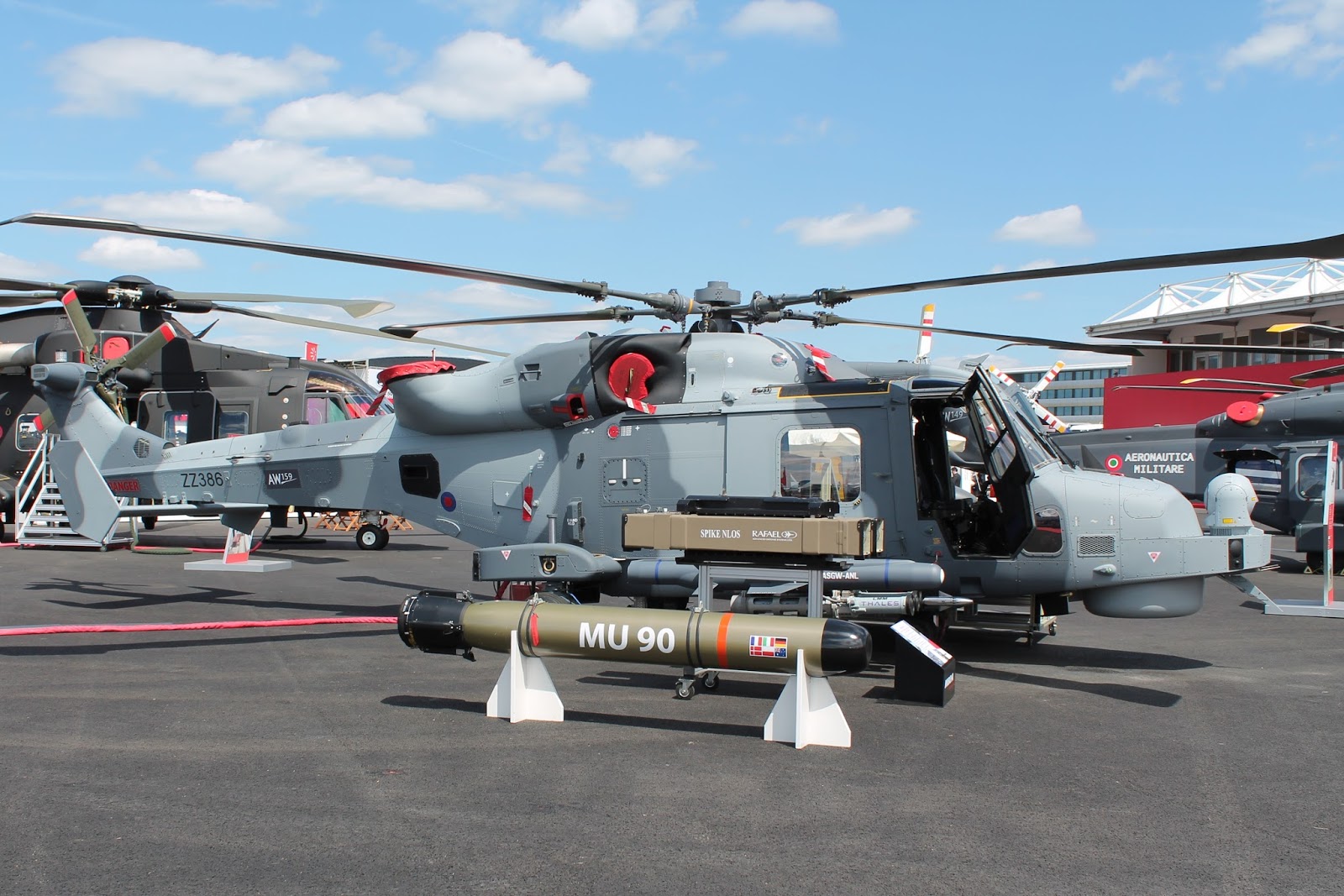 DEFENSE STUDIES: Navy’s 2 Submarine Hunter Helicopters Contract Awarded ...