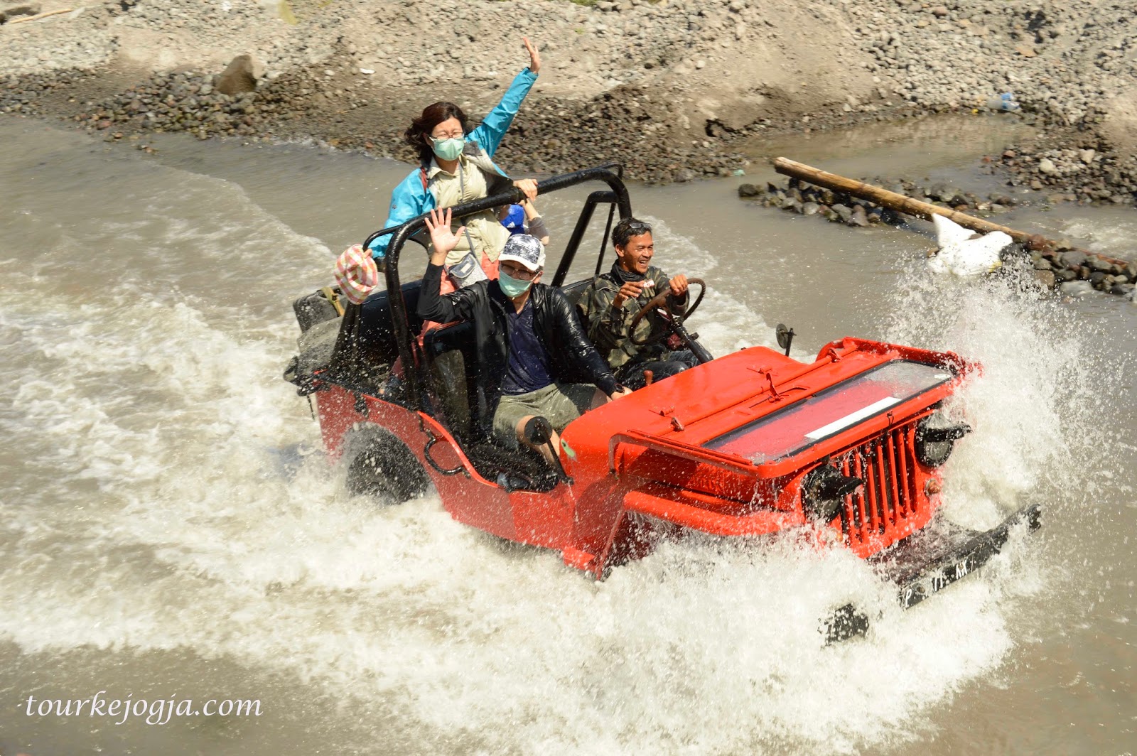 Tour Yogyakarta: Paket Wisata Jogja; Adventure Jeep Merapi dan Sunset ...