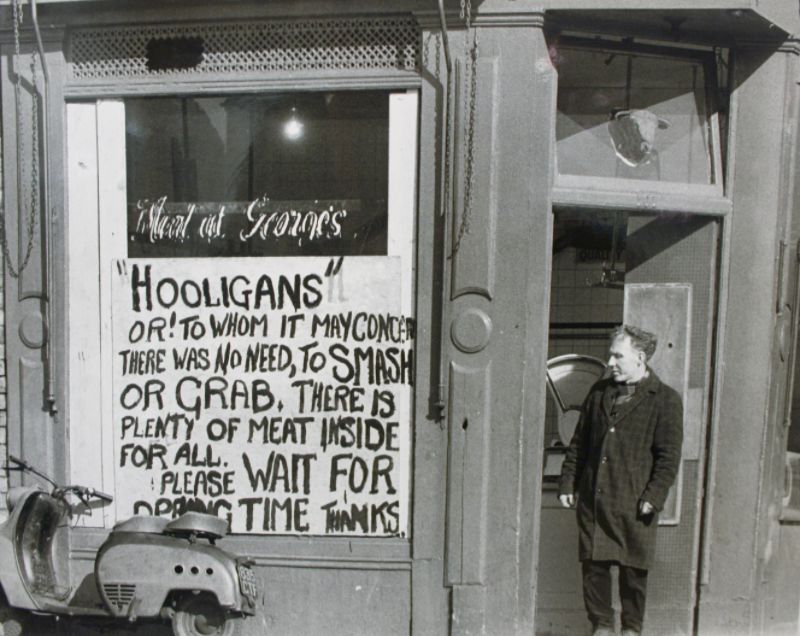 Life of the Working Class in Manchester in the 1960s and 1970s ...