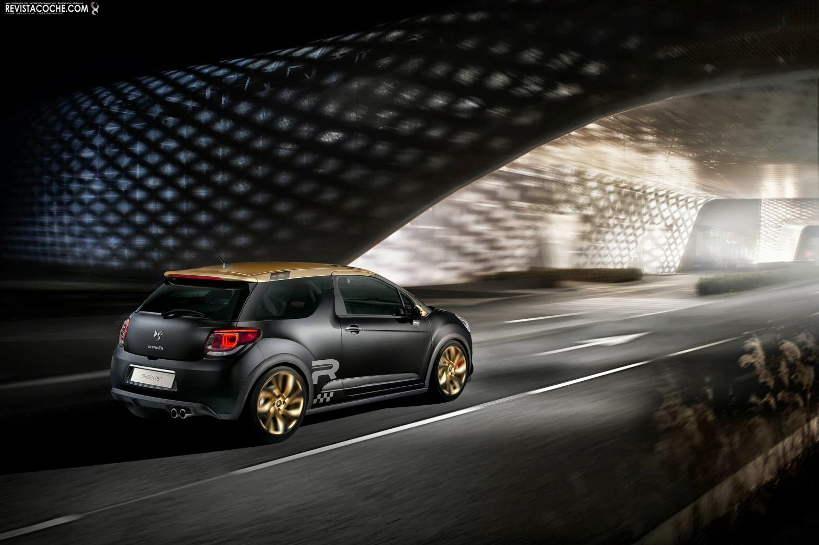 Revista Coche: Nuevo Citroen DS3 Racing edición limitada Gold Mat