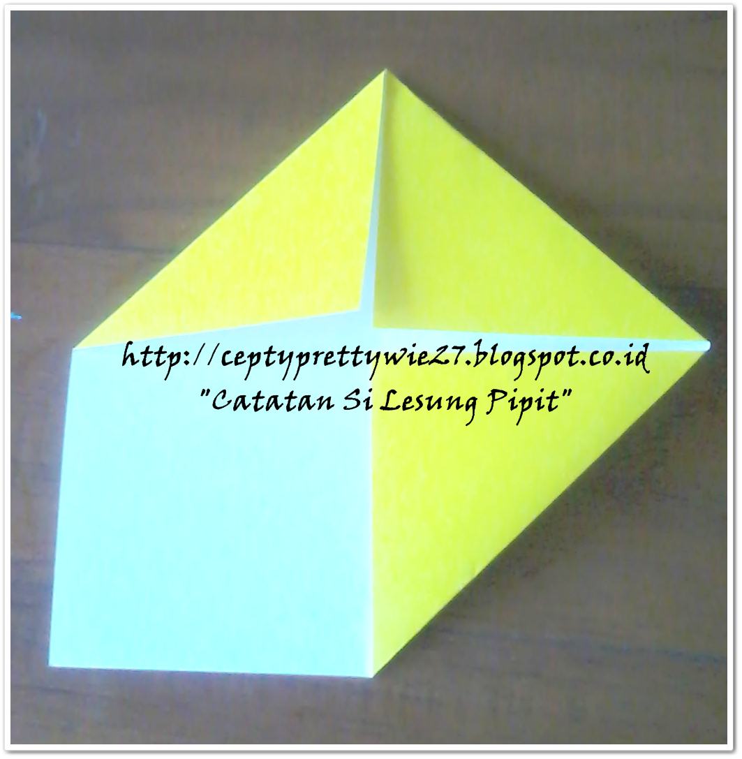 TUTORIAL CARA MEMBUAT ORIGAMI IKAN DENGAN MUDAH - Shepty IeCha Blog