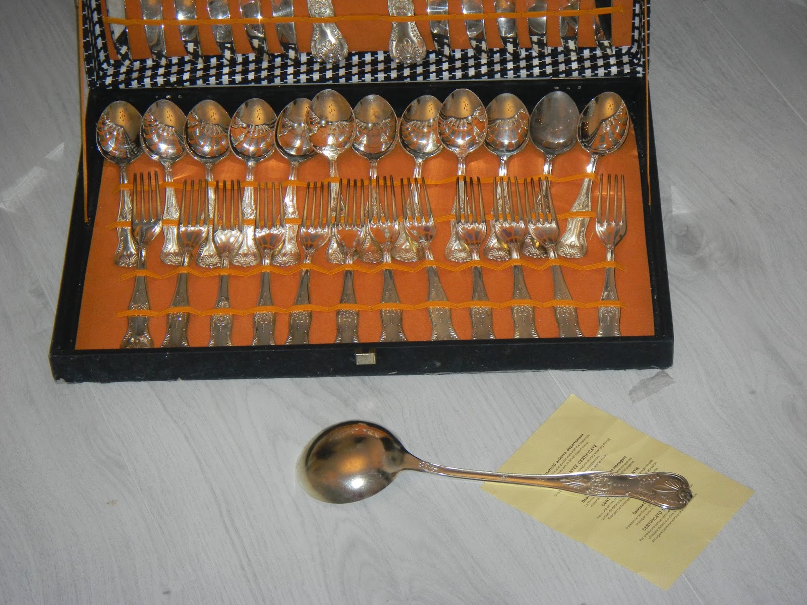 Infrequent Sound [sex.tex] technology: Dining Utensils LBL ITALY PLATED ...