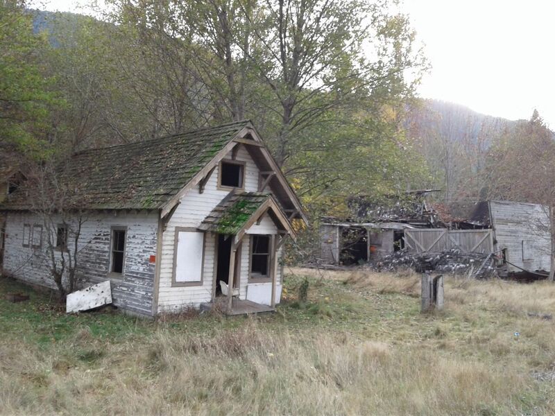 Introvert Escapes the Mitten: Silent Night: The Ghost Town of Lester ...