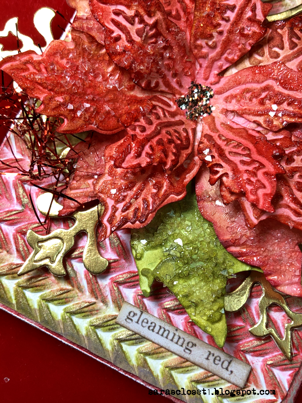 sarascloset: See The Garland, Gleaming Red - a Christmas ATC