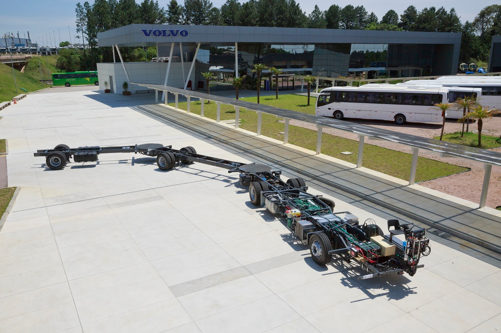 Volvo lanza el chasis para buses urbanos mas largo del mundo