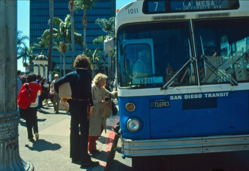 50 Fascinating Photos Show the Bus System of San Diego in the 1970s ...