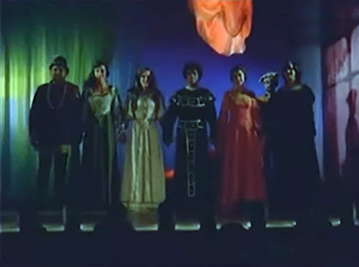 The Bloody Pit of Horror: La mansión del terror (1989)