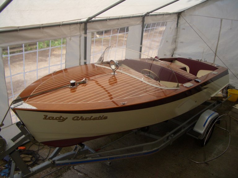 Bolly Blog: The Austin Healey boat.