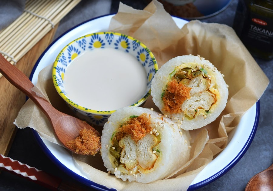 Taiwanese Fan Tuan Rice Roll 台式早餐飯糰