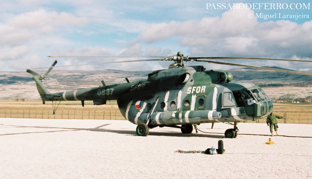 RECORDAÇÕES DA BÓSNIA - II (M948 - 33AL/2013) ~ PÁSSARO DE FERRO