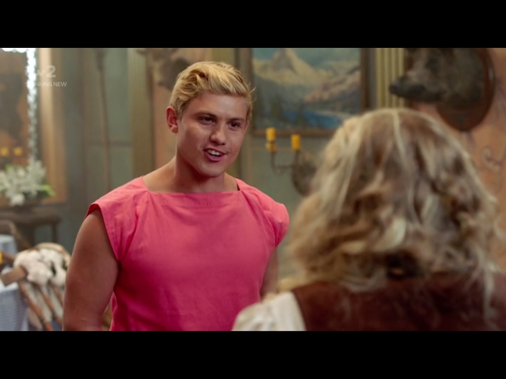 Plebs 4x08 - Jonathan Pointer 🎥 - Desnudos en películas