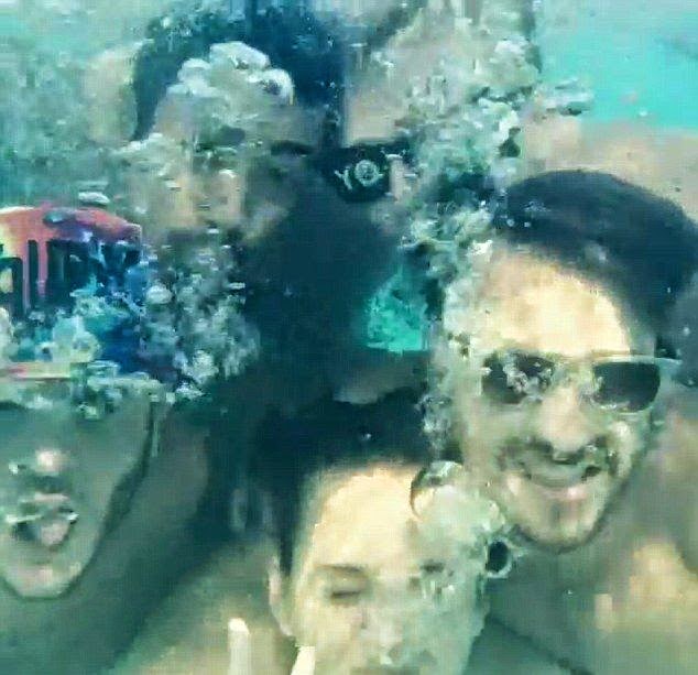 Retro Bikini: Katy Perry positively sizzles in a Bikini during the pool ...