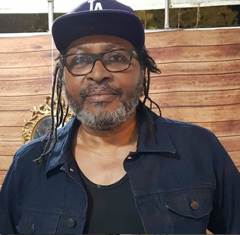 ACONTECE: Edson Gomes mostra sua força e ganha placa do YouTube