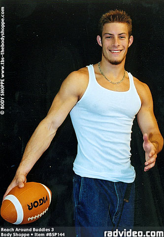 Fashion 4 men: Mike Roberts