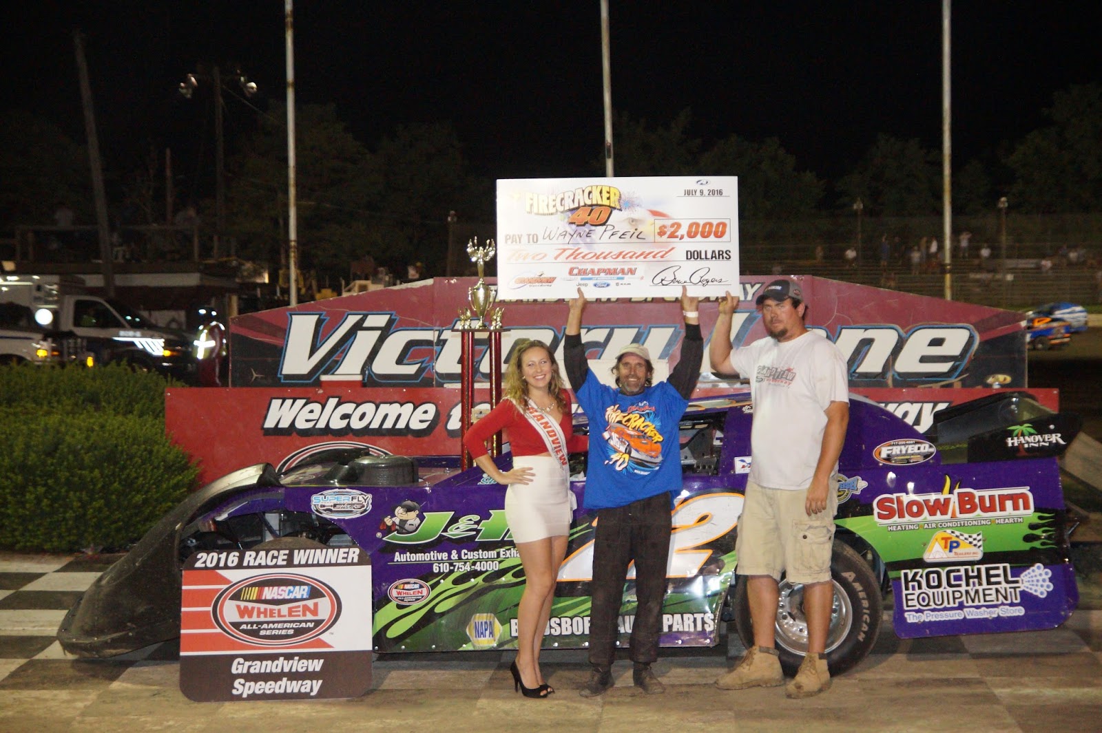 RUB RAILS & ROOSTER TAILS: WAYNE PFEIL WINS CHAPMAN AUTO GROUP OF ...