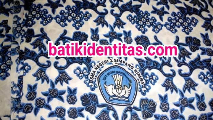 Seragam batik SMA