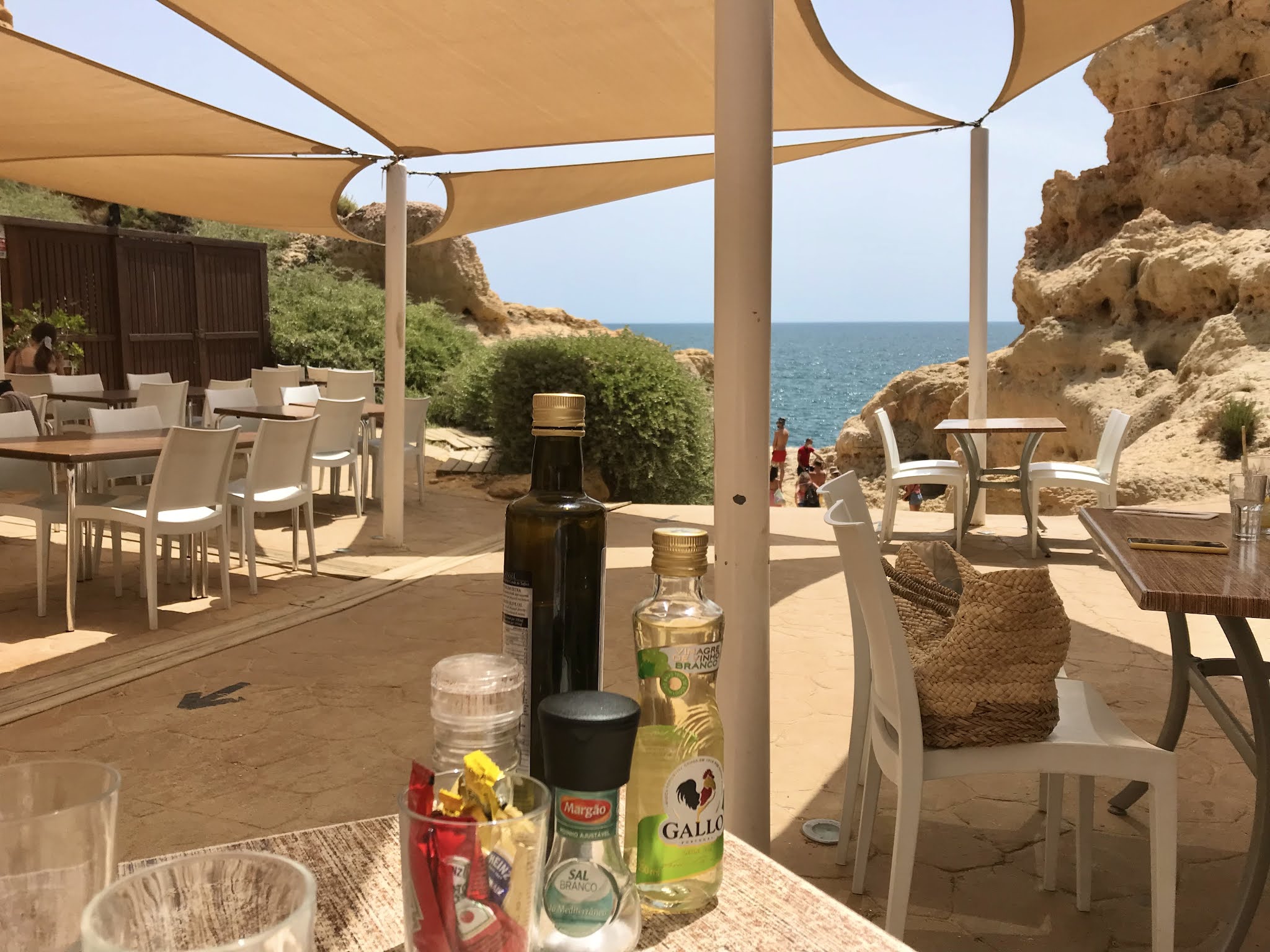 ALGARVE: À DESCOBERTA DA GRUTA DA BONECA NO ALGAR SECO