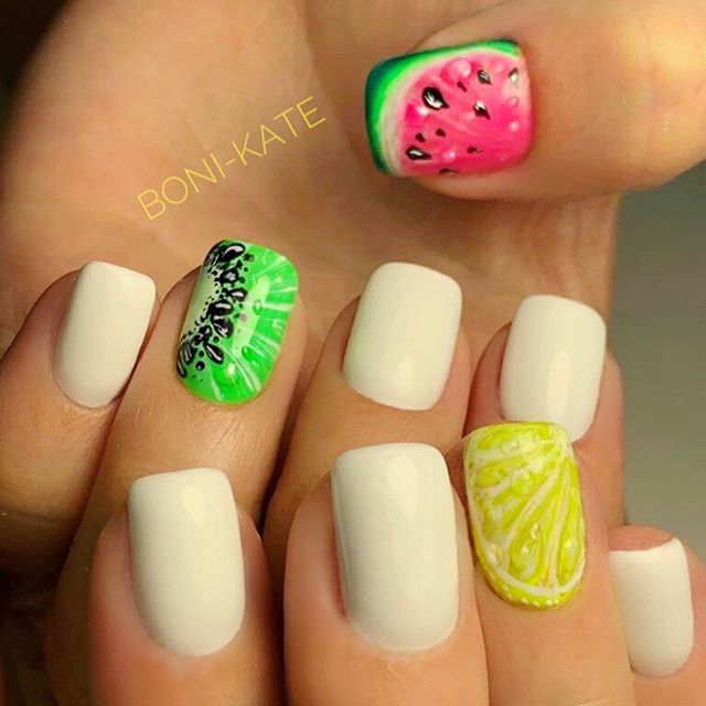 30+ Beautiful white Fall Nails Art Design for Career Women