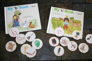 Our Country Road: Early Reading Activities in the Montessori Classroom