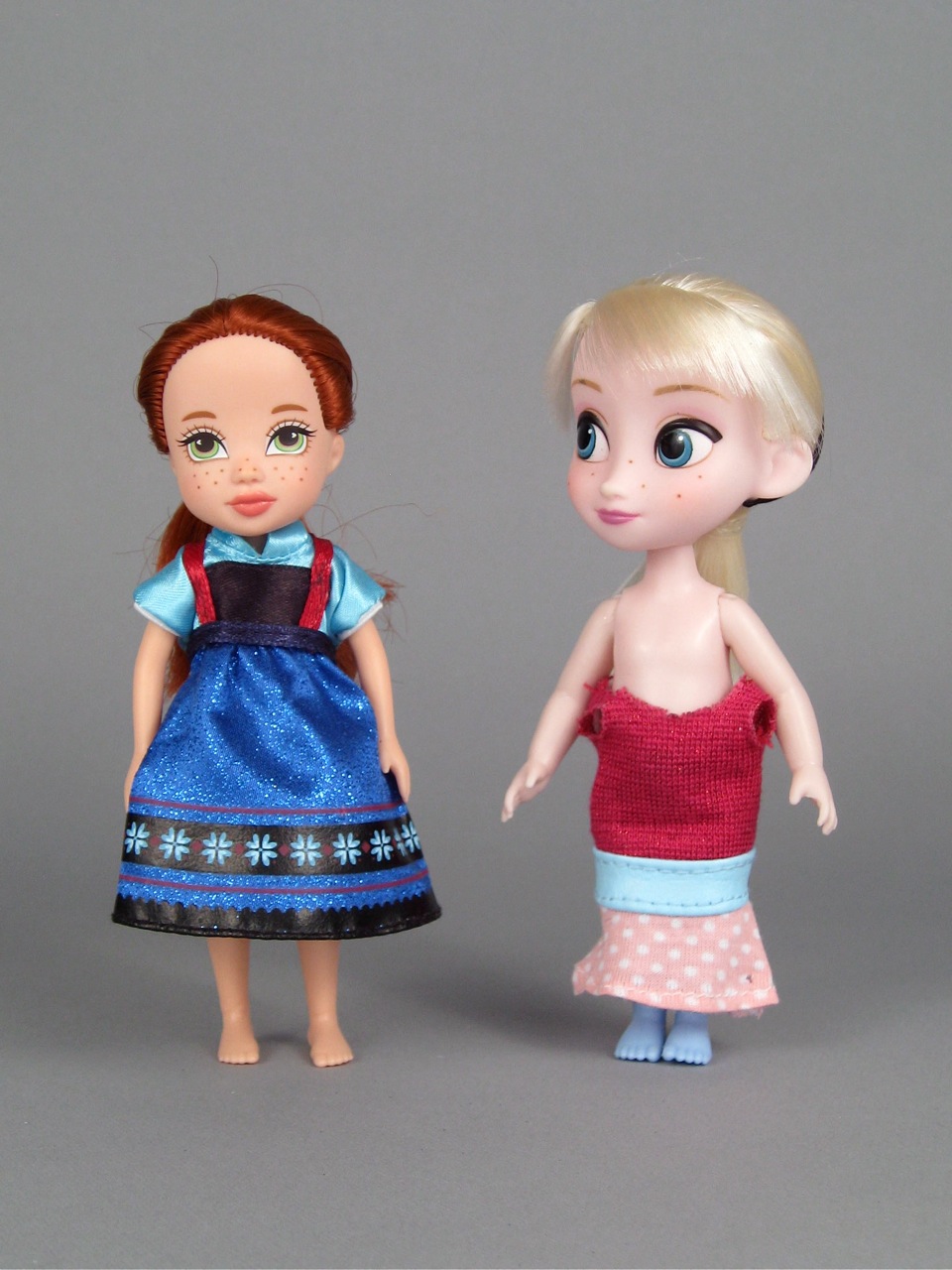 The Animators' Mini Elsa Playset from The Disney Store | The Toy Box ...