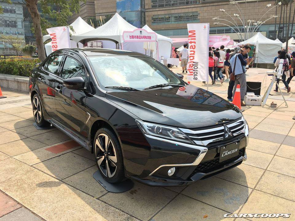 6 Gambar Mitsubishi Lancer 2017 Terbaru