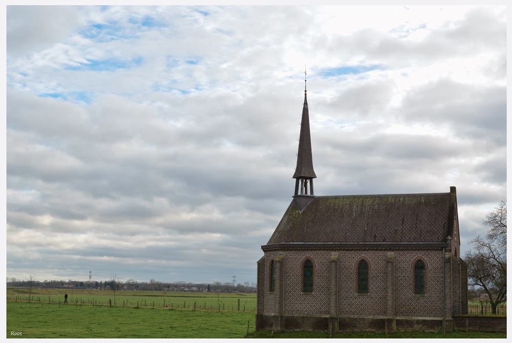 Natuur, cultuur en alles wat boeit ...: Stevensweert en mooie luchten