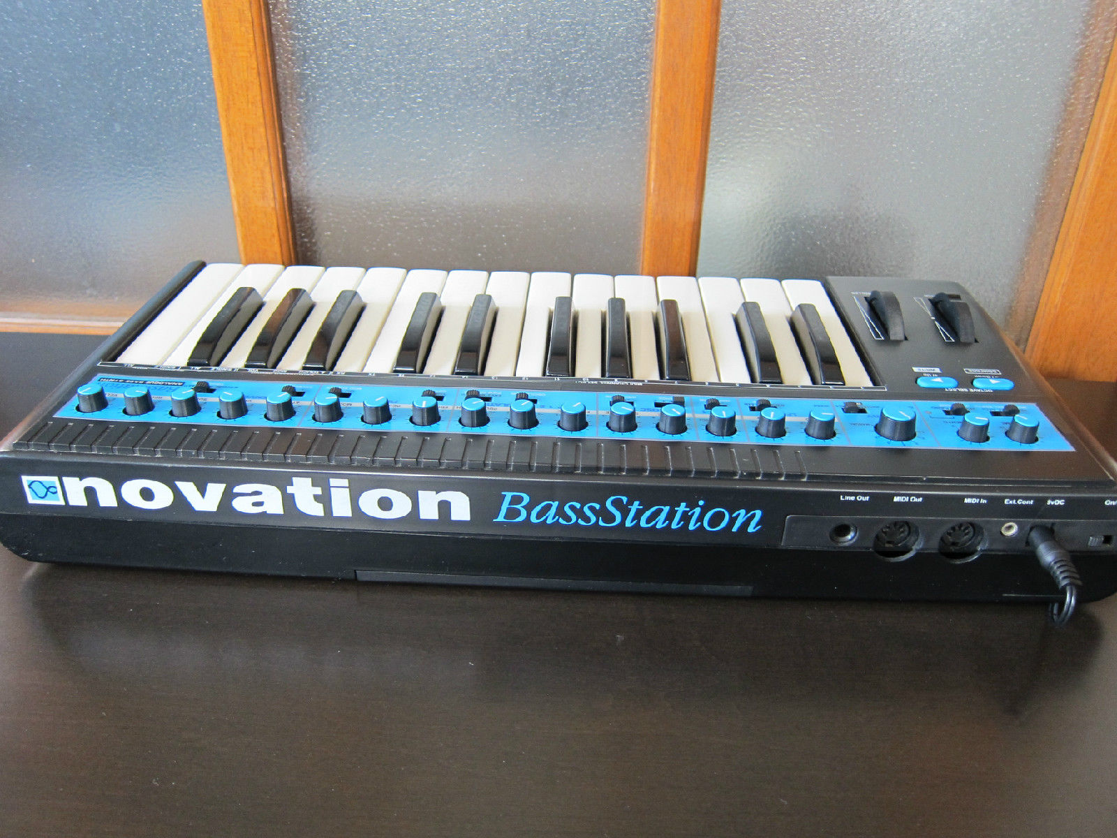 MATRIXSYNTH: Novation Bass Station Keyboard