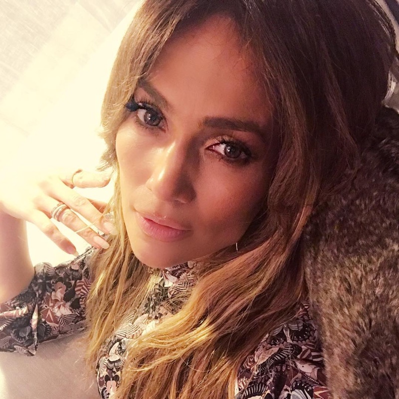 Jennifer Lopez goes gorgeous for new L'Oreal Paris Campaign