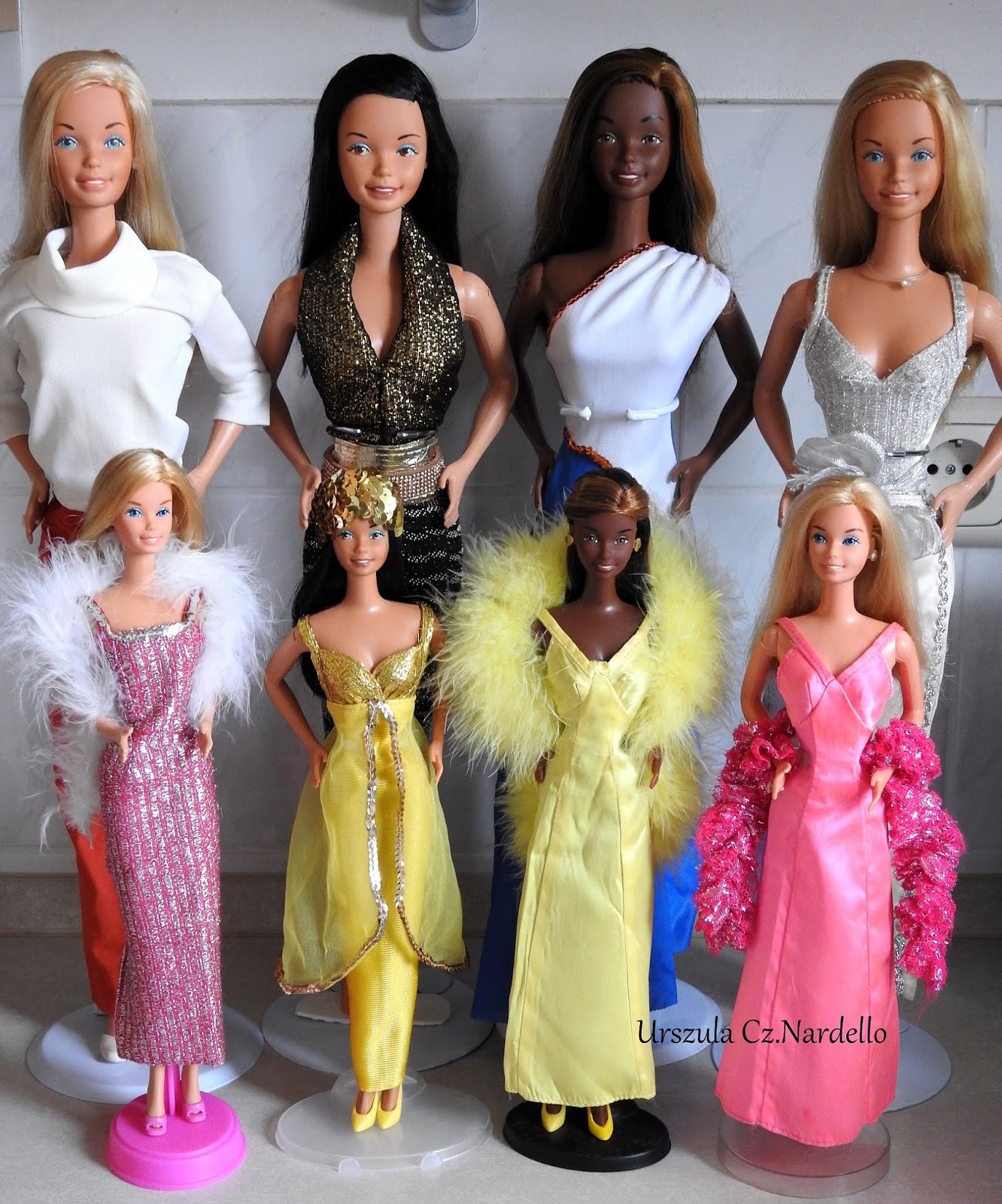 Moja kolekcja lalek i innych różności: SuperSize- NormalSize Barbie... :)