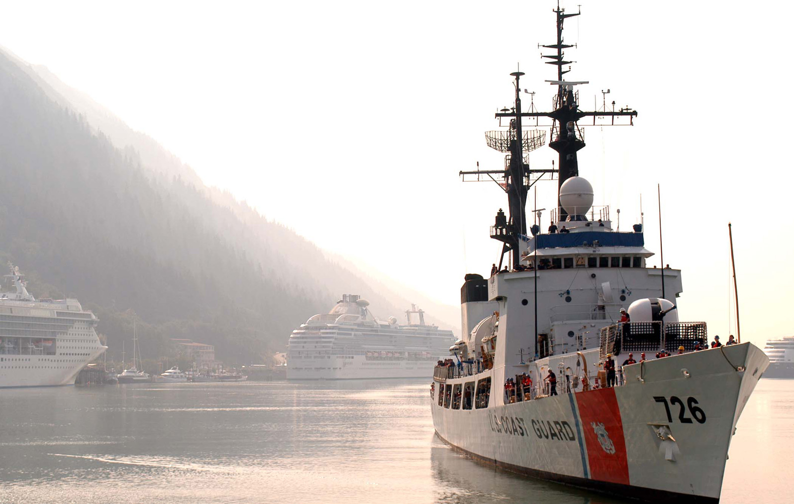 Defense News: USCGC Midgett (WHEC-726)