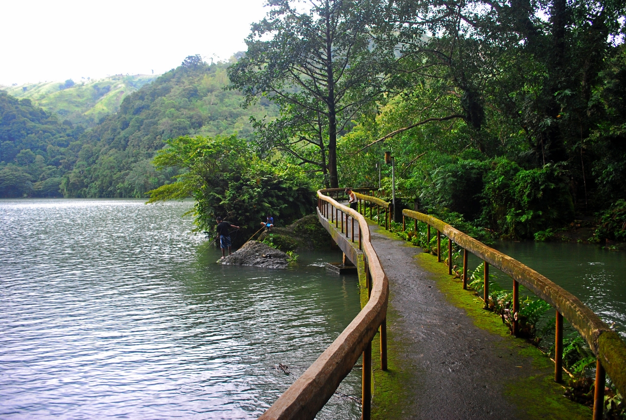 A Rush of Water at Lake Balanan - Nomadic Experiences
