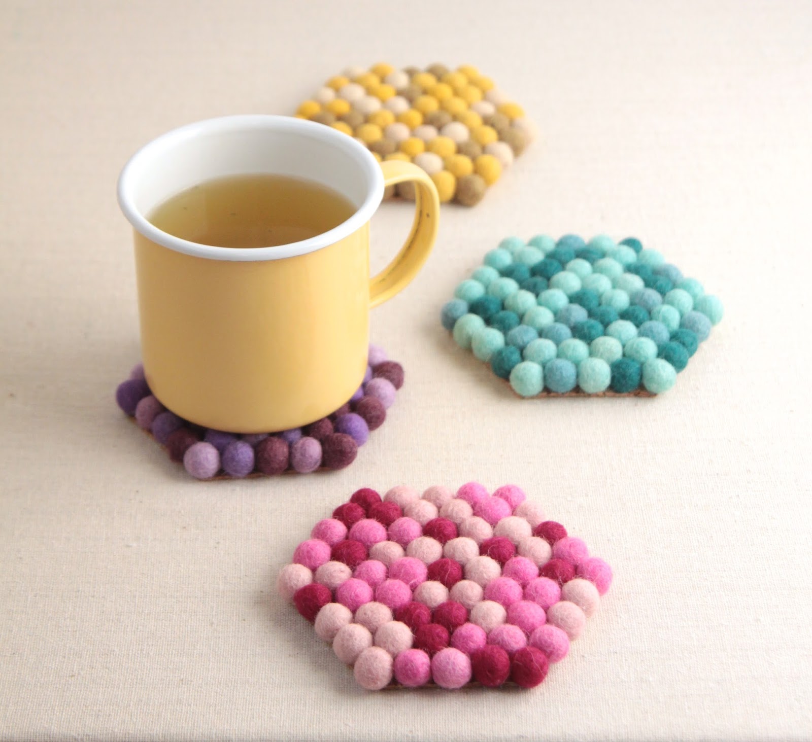 Benzie: A fanfare of felt.: Hexagon Pom-Pom Coasters