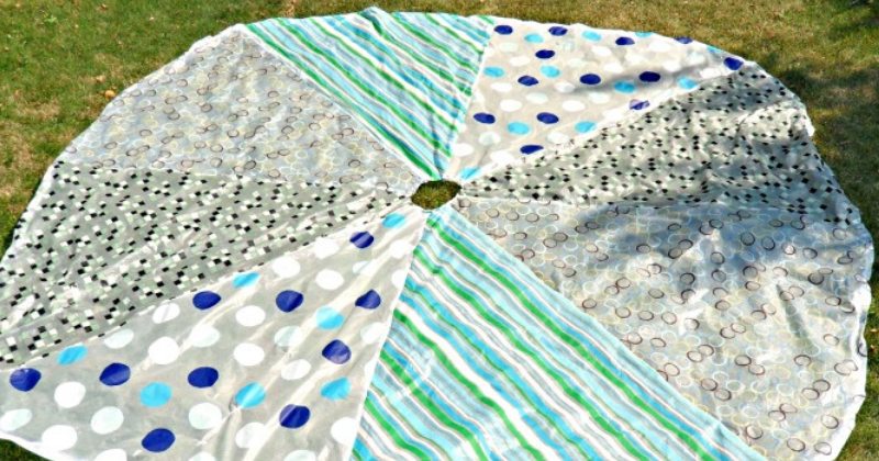 How to Make a Big Homemade Parachute for Kids | And Next Comes L ...