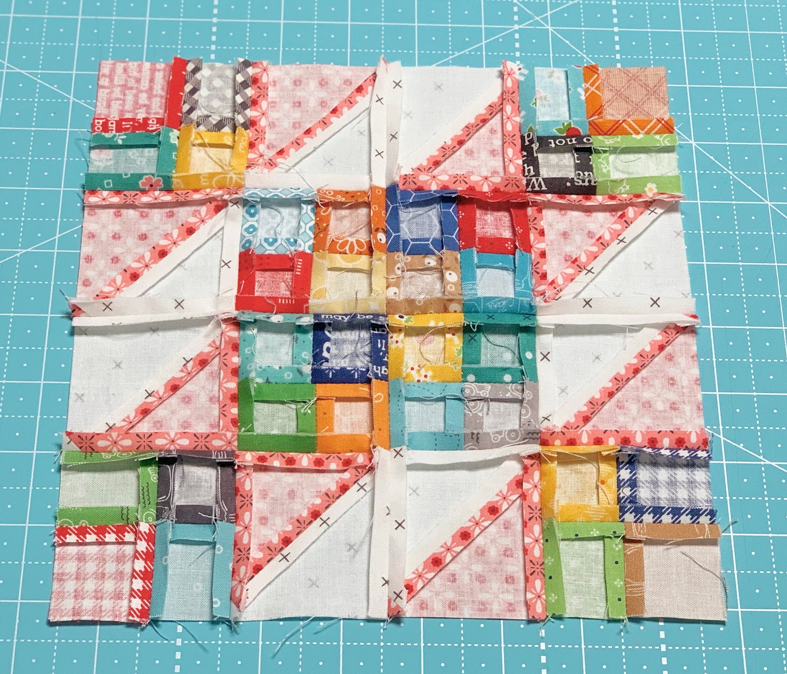 Bee In My Bonnet: Vintage Block Along - Week 30 - Leftovers Block!!