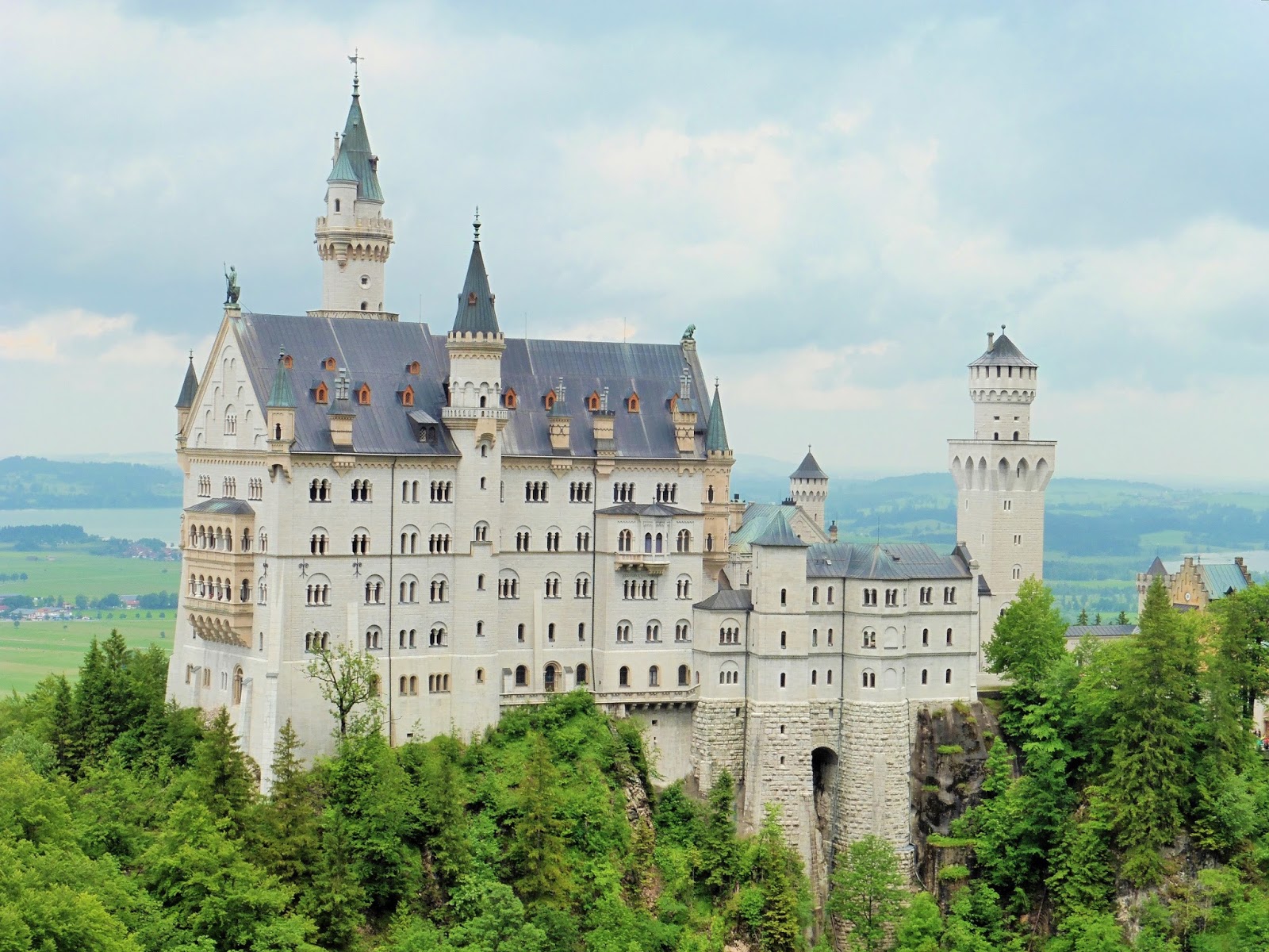 10 Stunning Places to visit in Europe | Krysti Jaims