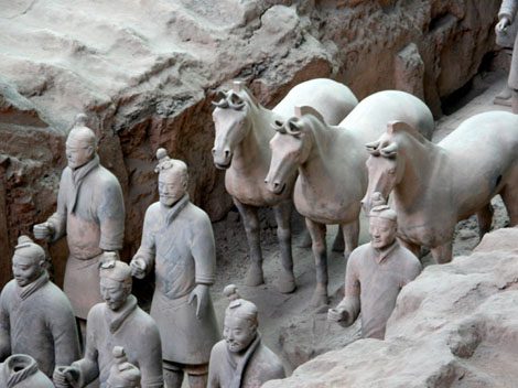 Kisah Kelam Patung Tentara Terakota dan Obsesi Aneh Kaisar Qin ...