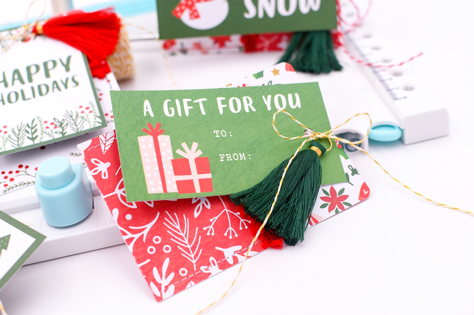 WRMK :: Holiday Pocket Gift Card Holders