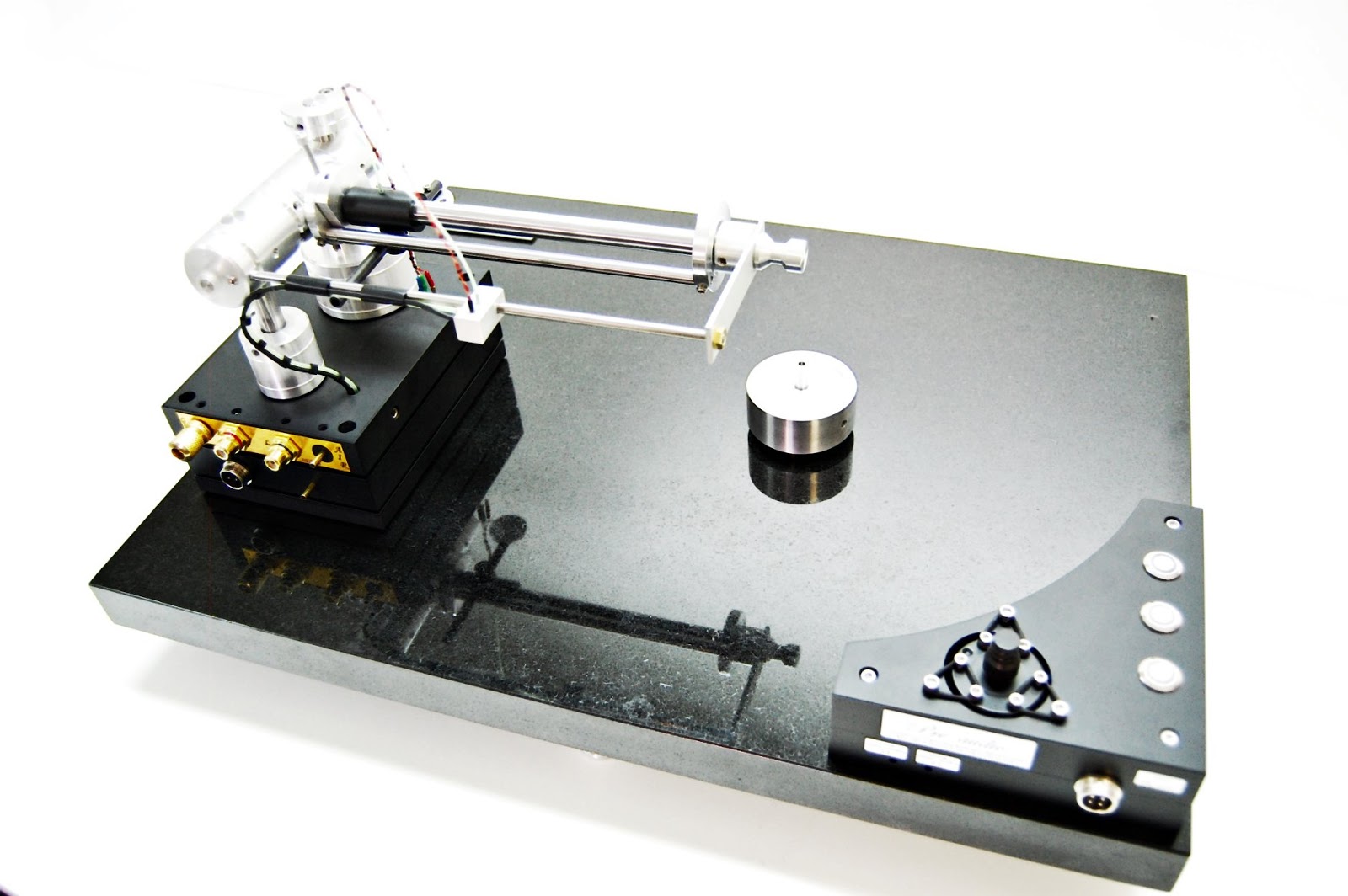 Pre-audio 5×0 Record Player! – M & S | Ultimate High-Fidelity