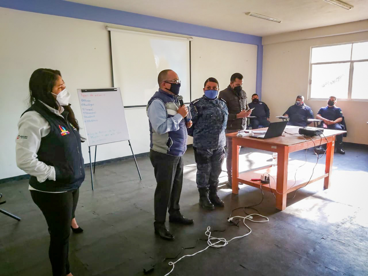 Pulso Capacitan A PolicÍa De Tepeji Del RÍo En Materia De Perspectiva