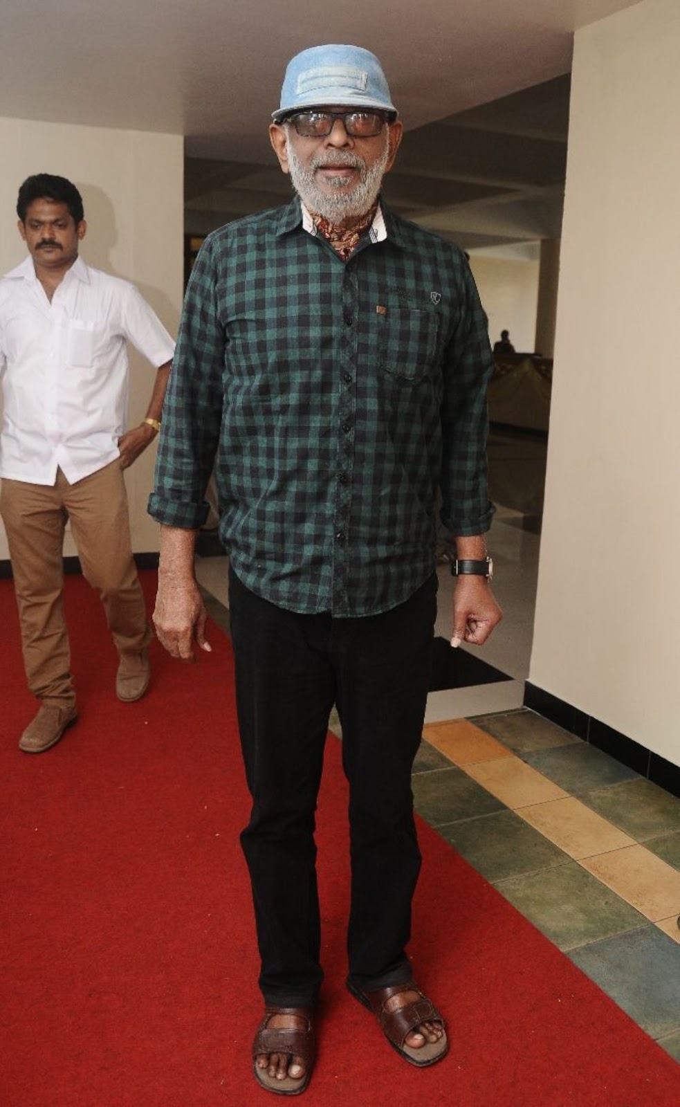 GV Prakash Saindhavi Marriage Photos - Hot PHOTOSHOOT Bollywood ...