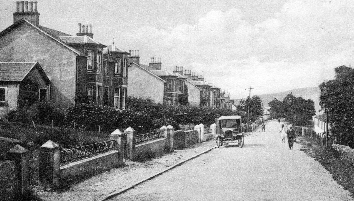 Tour Scotland: Old Photograph Dunoon Road Sandbank Scotland
