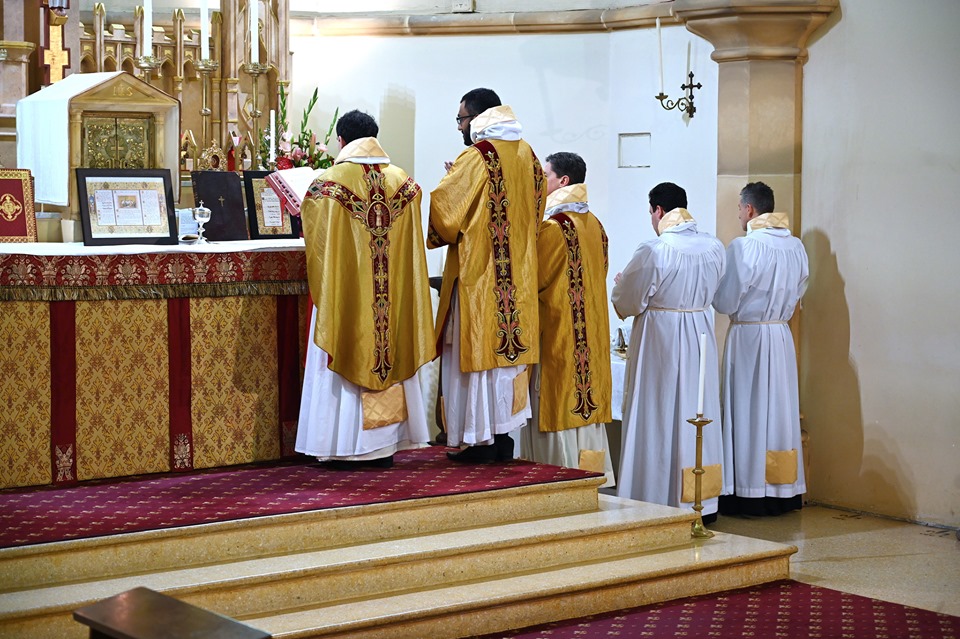 New Liturgical Movement: A Dominican Rite First Mass in Australia