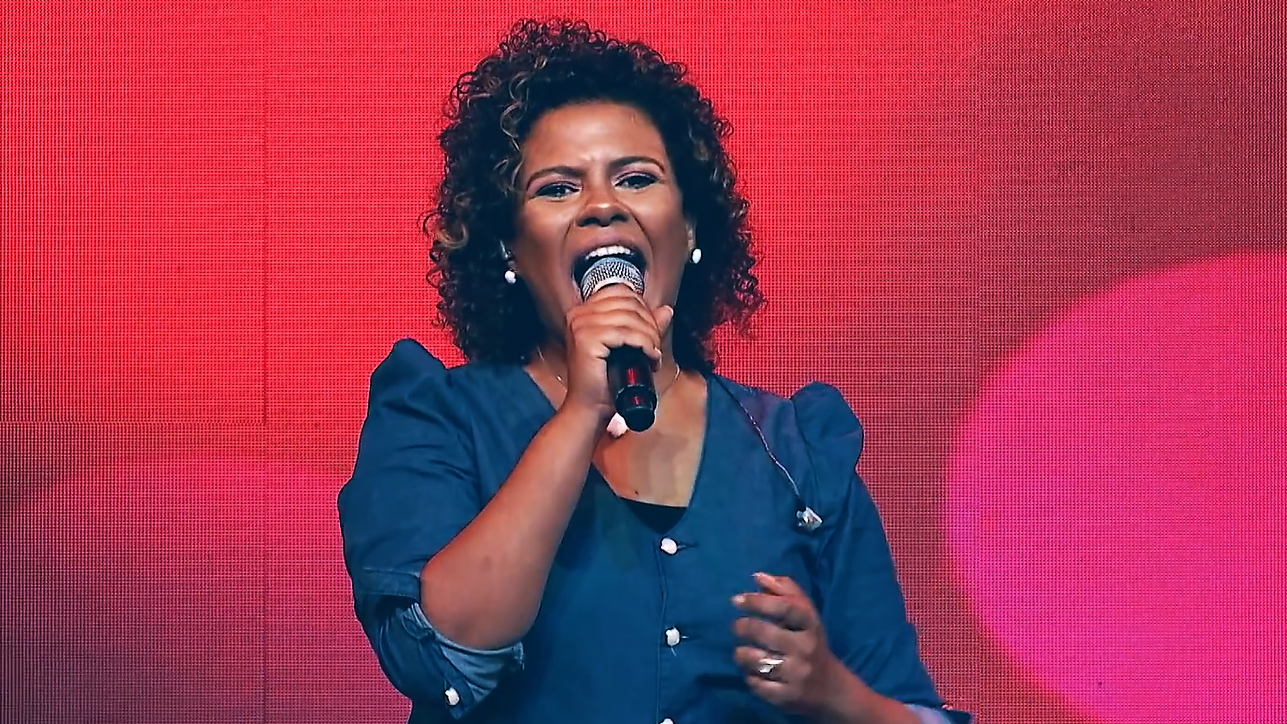 Nívea Soares lança sua nova música "Primeiro Amor" - News Gospel